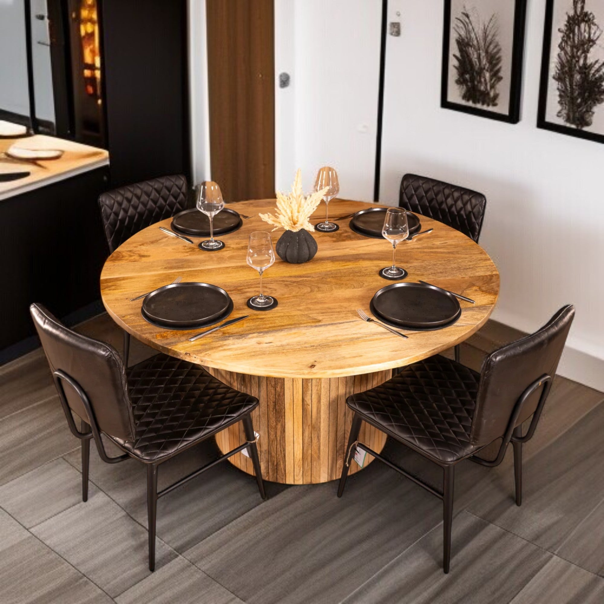 Reno Flute Art Deco Design Round Dining Table – Nismaaya Decor